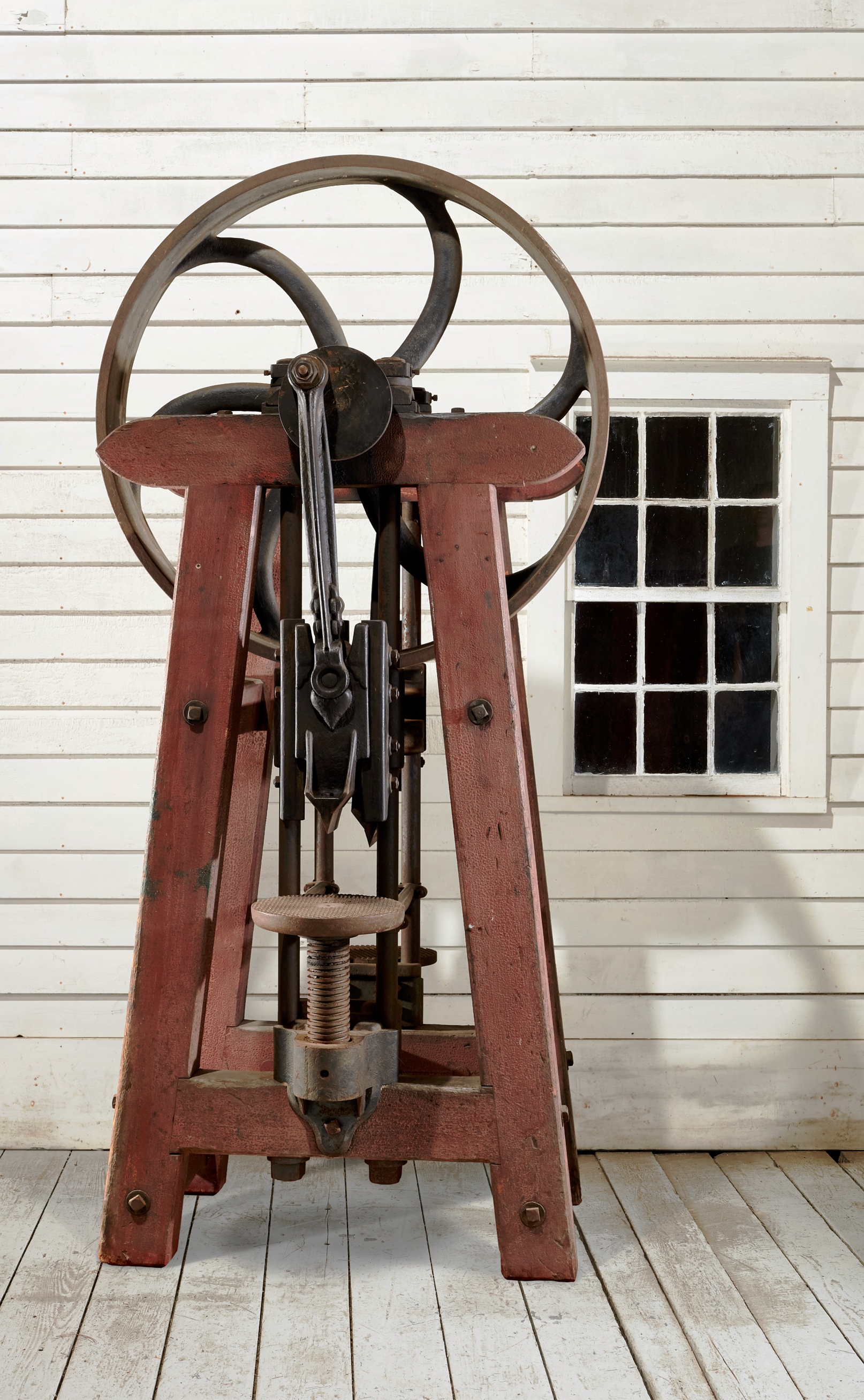 Splitting wood in the 19th century – Shaker Museum